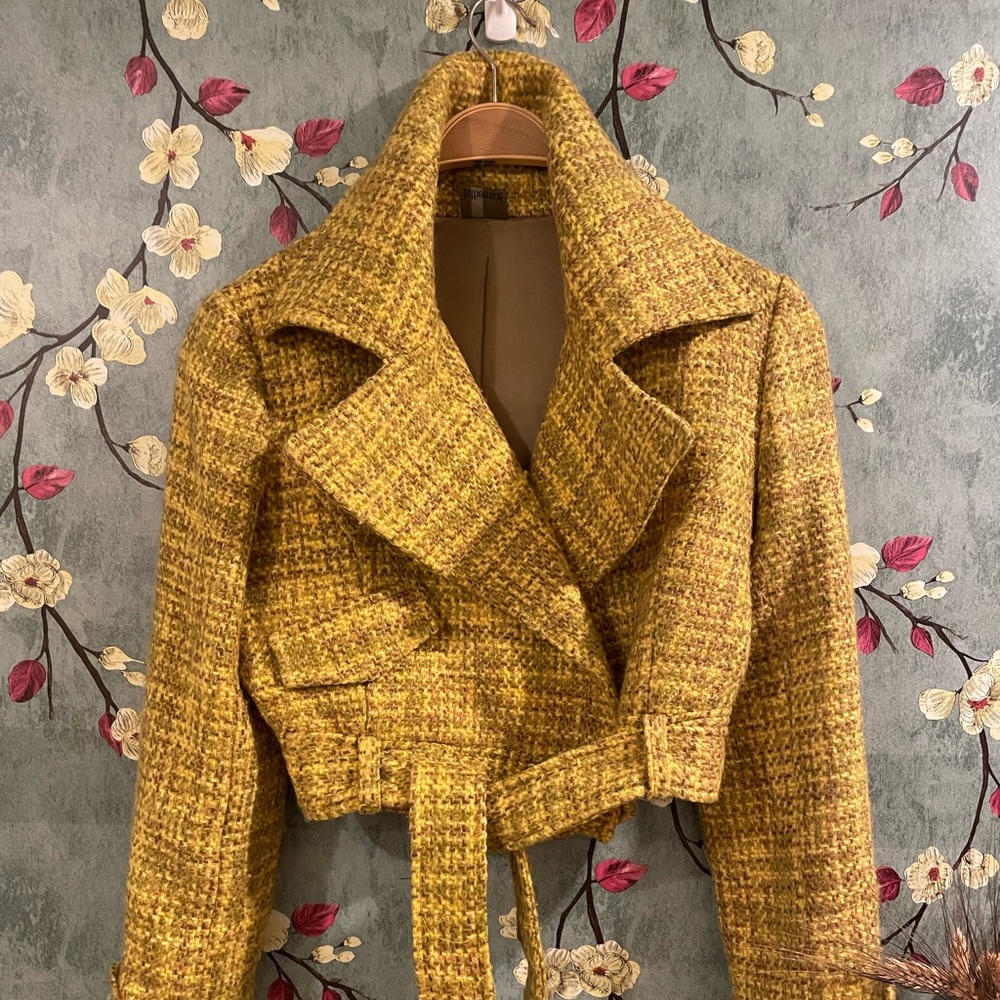 Very Cute Cropped Tweed Jacket, S - Gem